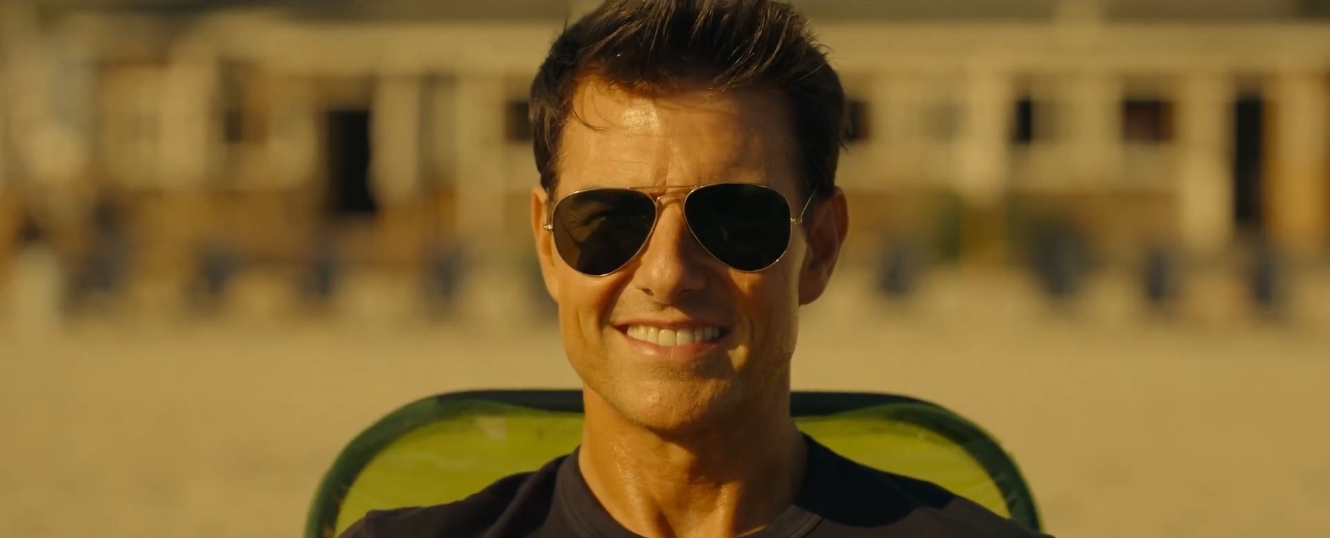Tom Cruise’s Top Gun: Maverick Sunglasses – Like a Film Star