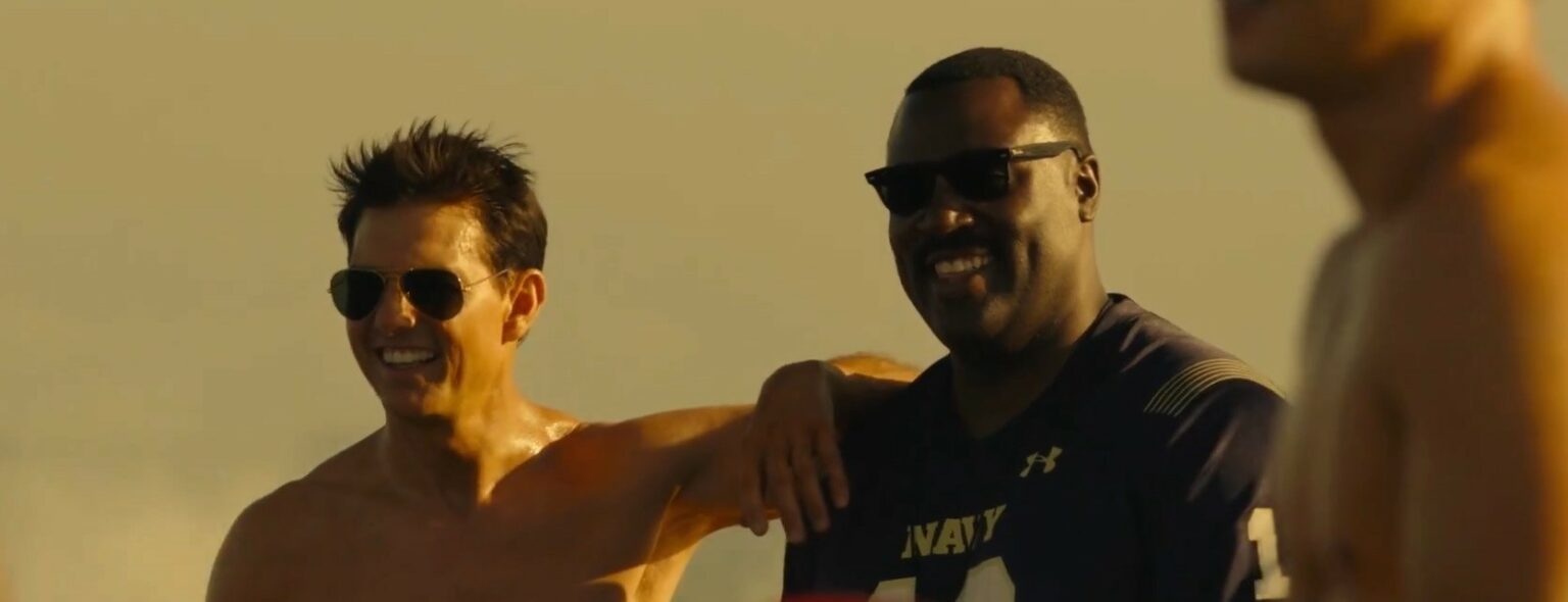 Tom Cruise’s Top Gun: Maverick Sunglasses – Like a Film Star